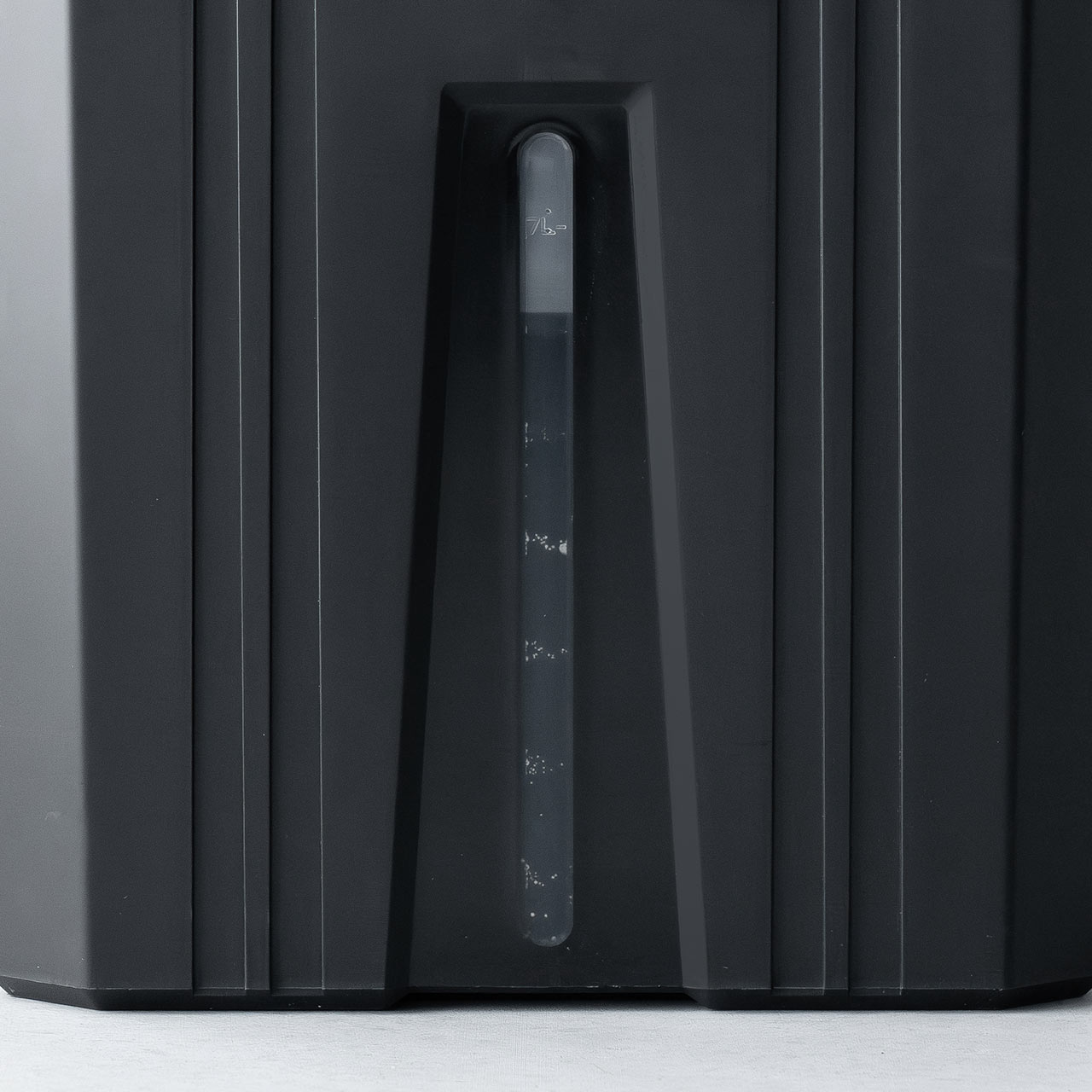 ミストファン 扇風機 10L 自動首振り コードレス USB Type-C 充電式 20000mAh キャンプ 現場 強力送風 リモコン ブラック 400-TOY050BK | 通販ならサンワ ...